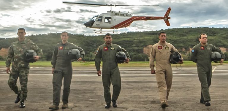 Escuadrón de TH-67 capacita Pilotos de Latinoamérica | volavi
