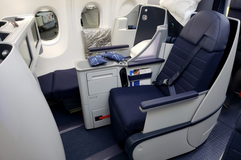Copa Airlines presentó su primer Boeing 737 MAX en Panamá | volavi